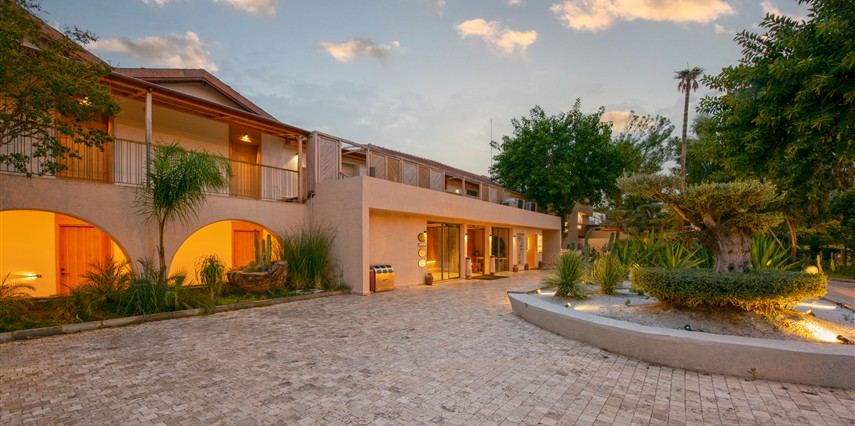 Day One Beach Resort & Spa - MSY Tour