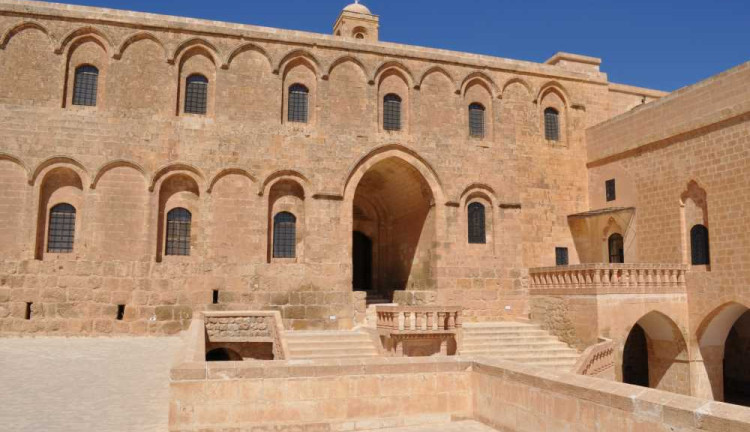 Ankara Çıkışlı Uçaklı Butik Gaziantep Urfa Mardin Diyarbakır Gap Turu